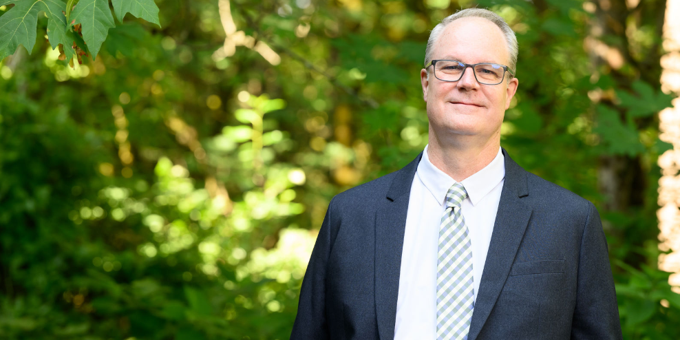 Bryan Hinkle Joins Lewis & Clark Law as the New Assistant Dean of ...